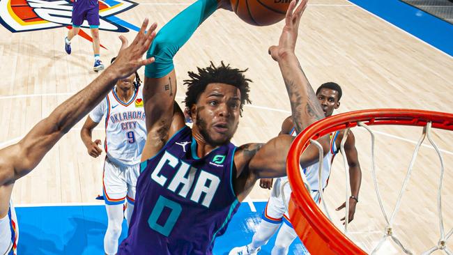 NBA | Video: Miles Bridges’ best career dunks