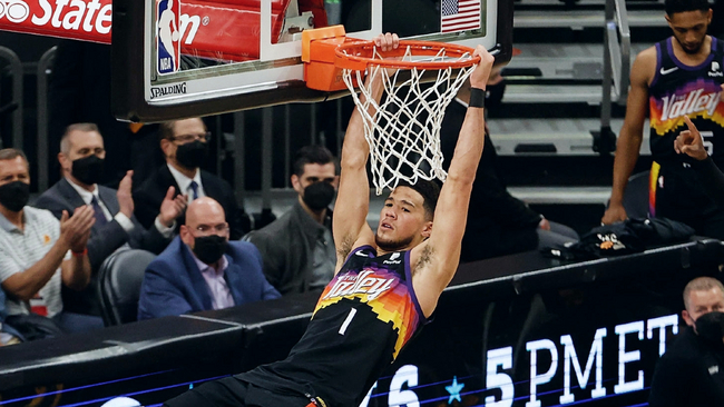 NBA | Video: Booker picks off pass, dunks on other end