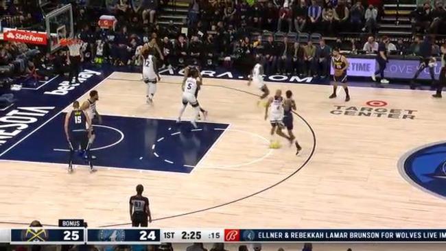 NBA | Video: Step-back jumper by Nikola Jokic