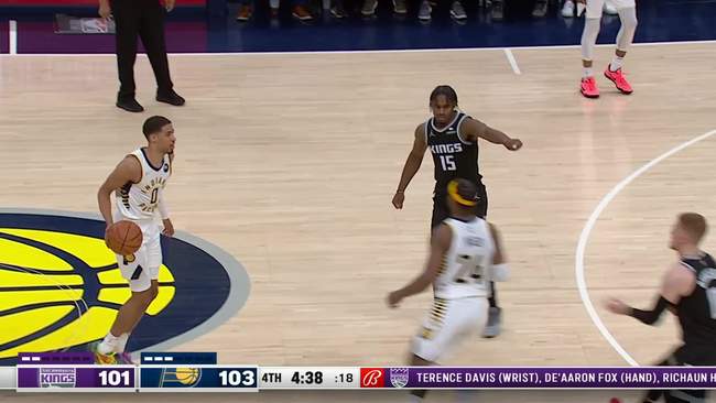 NBA | Video: Damian Jones rises up for nice block