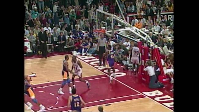 NBA | Video: This Day In NBA History: Michael Jordan Switches Hands In ...